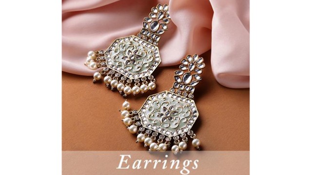 15 Yo walks out of home to create a fashion accessories brand with 4 ...